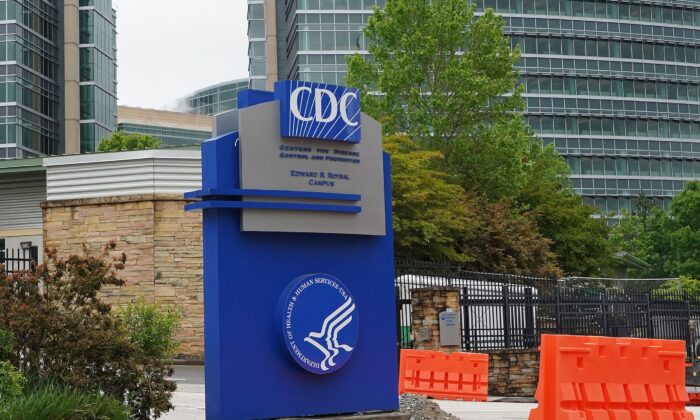 CDC Gave Facebook Misinformation About COVID-19 Vaccines, Emails Show ...